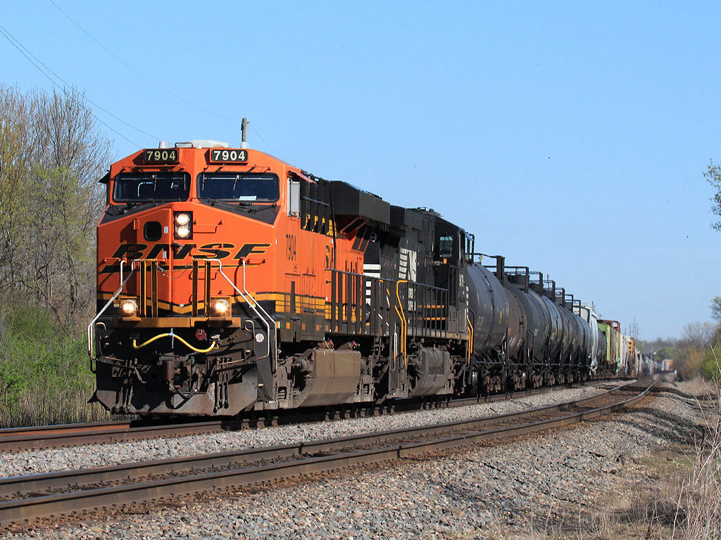 BNSF 7904